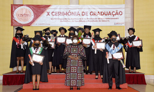 Graduação de 257 mulheres pela USTM é uma mensagem positiva para o país ...