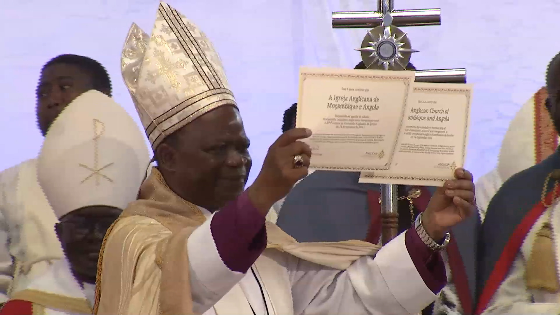 Proclamada 42ª província anglicana e Matsinhe confirmado líder - O País ...