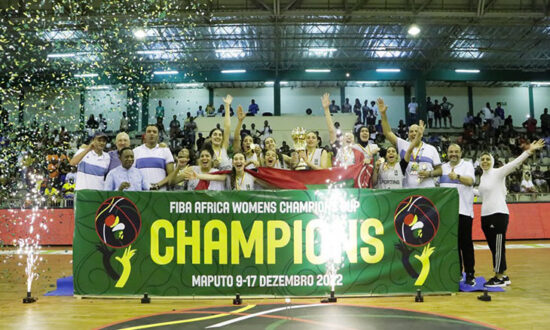 África aos pés do Sporting Alexandria - O País - A verdade como notícia