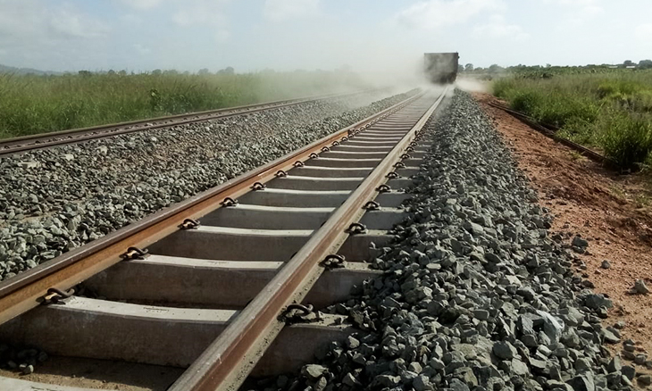 Moçambique e Malawi voltam a estar ligados por comboio 37 anos depois ...