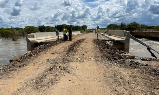 Reposta ligação rodoviária entre Cuamba e Mandimba em Niassa - O País ...