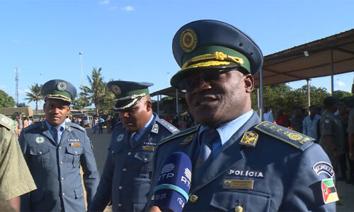 BERNARDINO RAFAEL - O País - A verdade como notícia