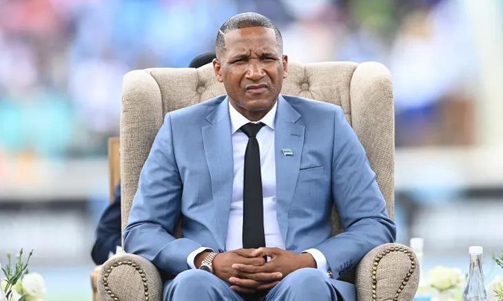 Duma Boko toma posse como presidente de Botswana - O País - A verdade como notícia