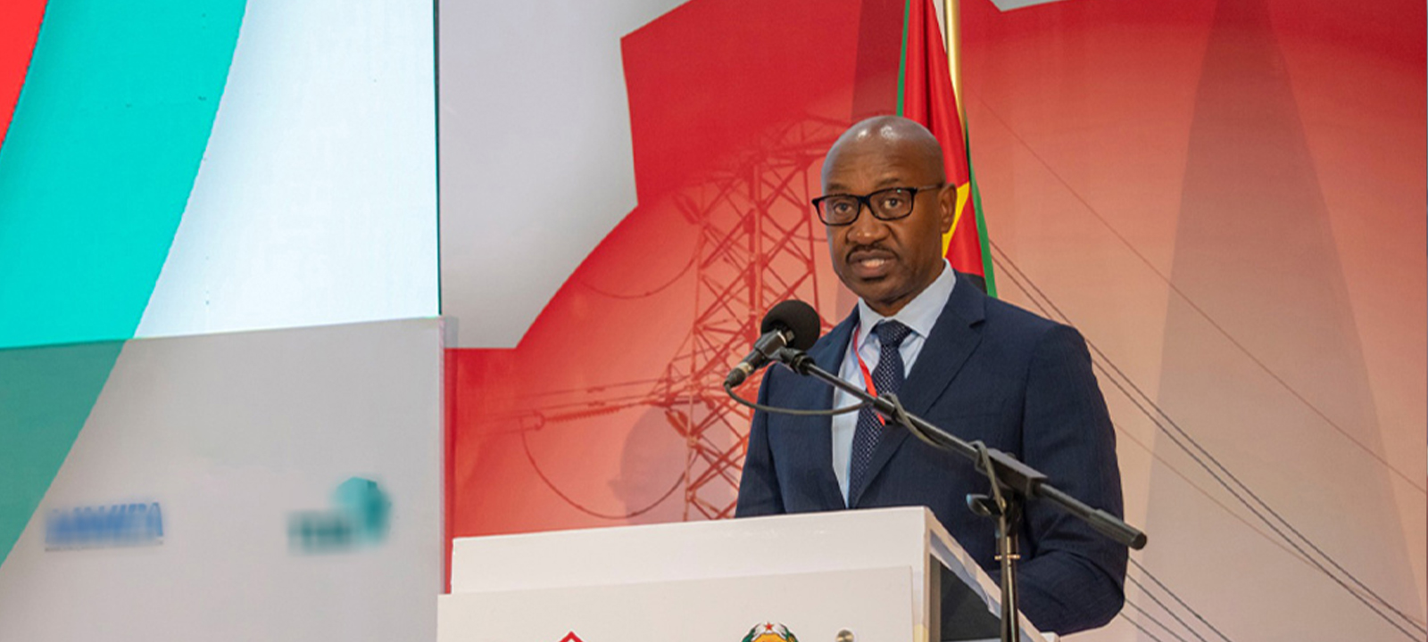 Mateus Magala desmente paralisação do projecto BRT - O País - A verdade ...