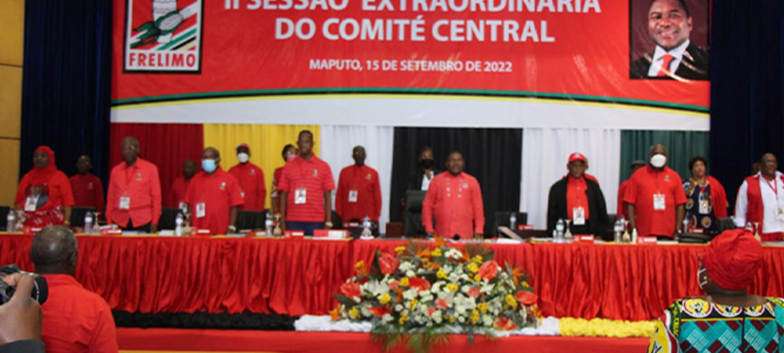 Frelimo reúne-se amanhã na terceira sessão extraordinária do Comité ...