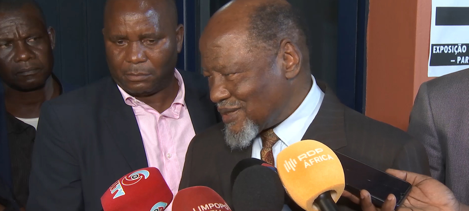 Adesão de Moçambique na francofonia é responsabilidade do governo, diz ...