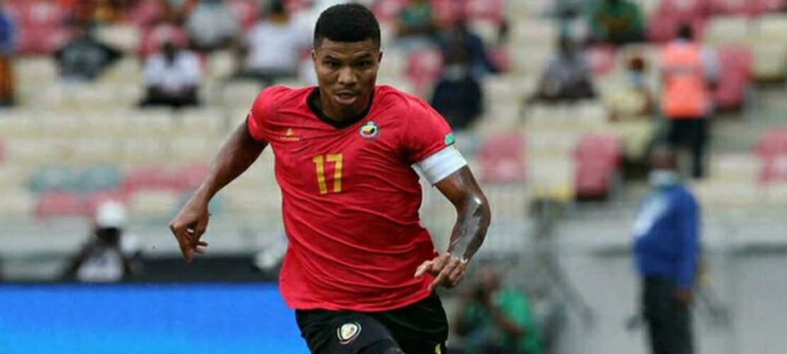 Reinildo Mandava vai representar Sunderland - O País - A verdade como ...