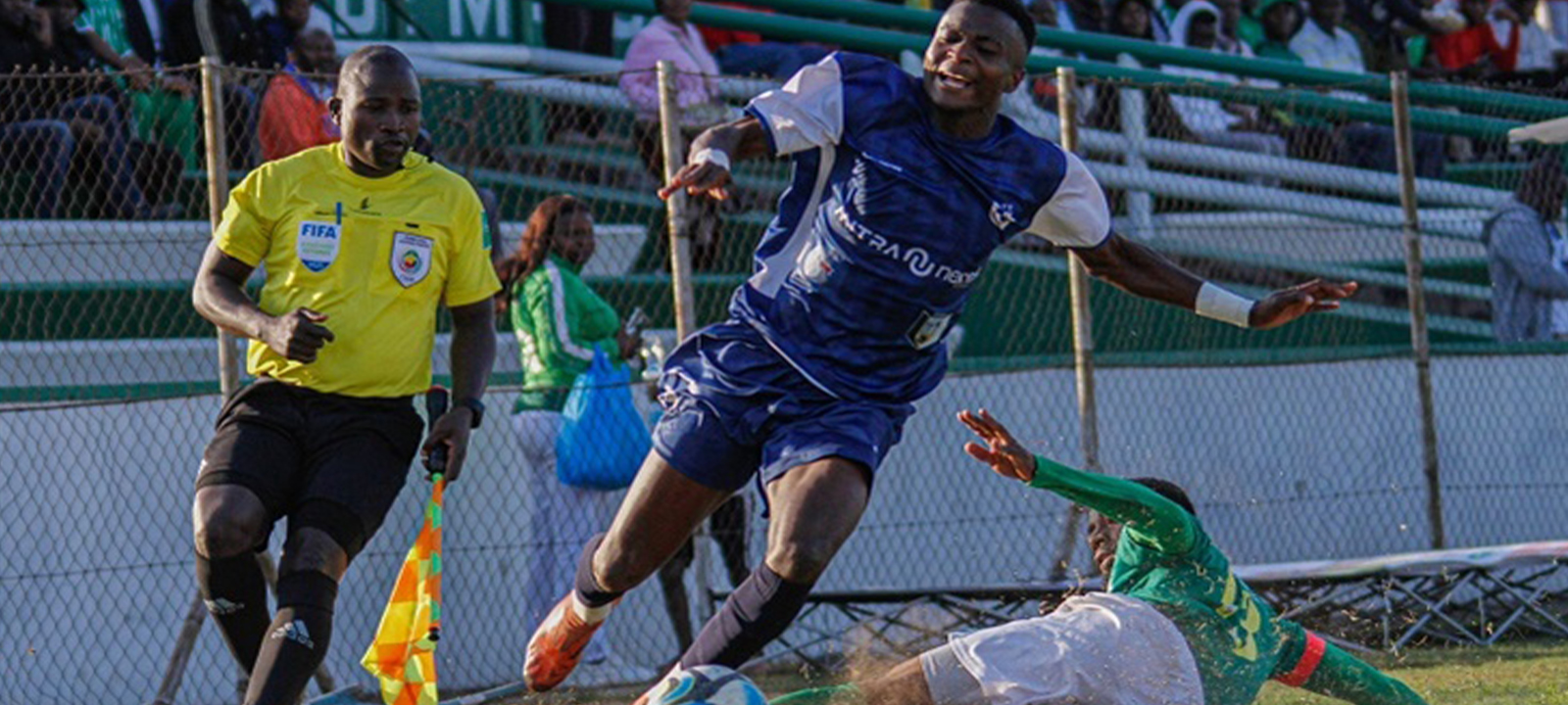 LMF adia seis dos sete jogos da sexta jornada do Moçambola - O País - A ...