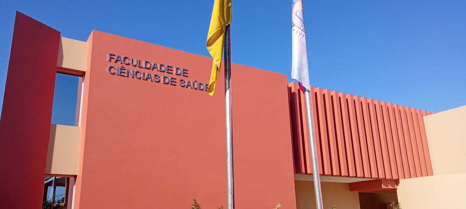 Wutivi conquista acreditação em Ciências de Saúde e firma parceria com ...