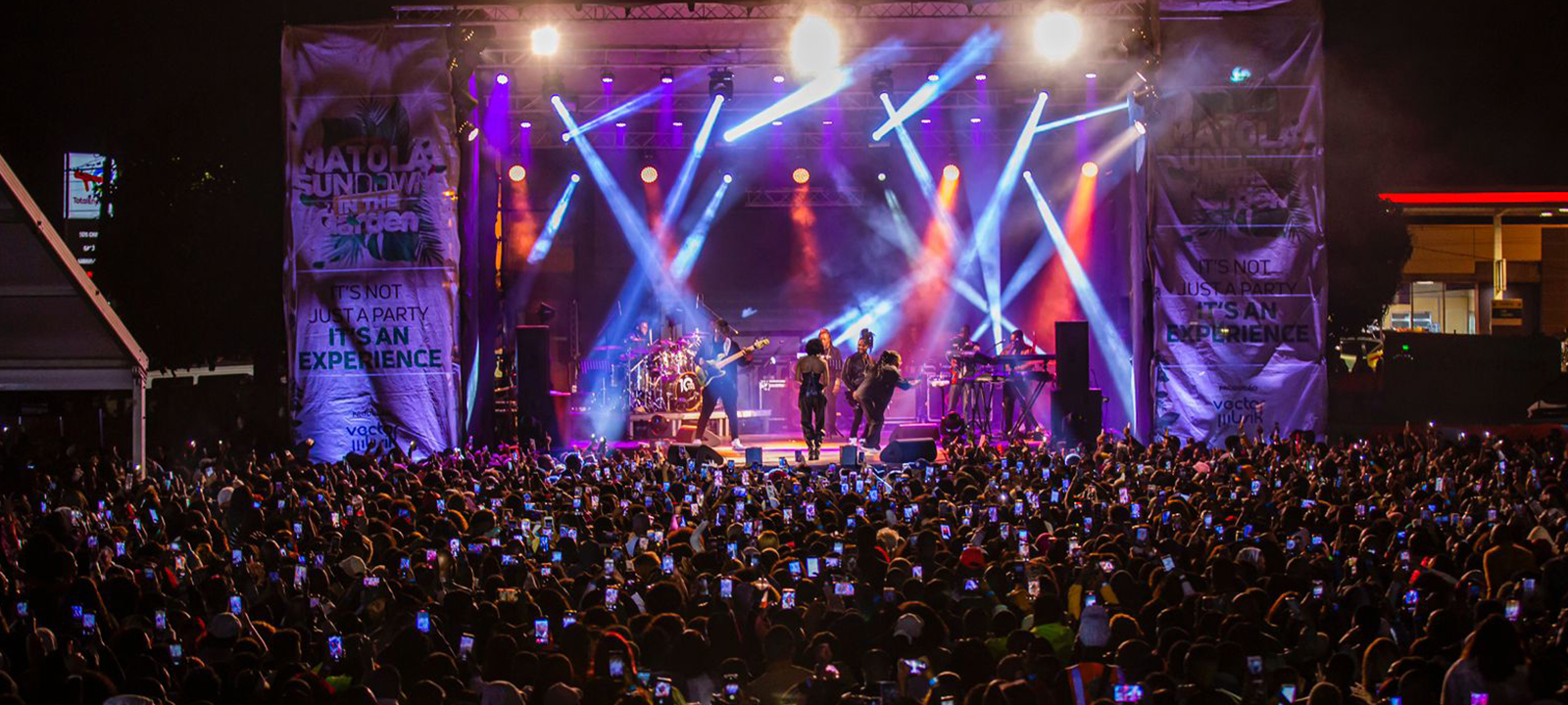 Artistas voltam aos palcos do Matola Sundown em Setembro - O País - A ...