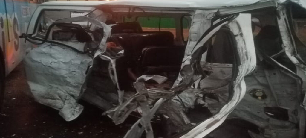 Acidente envolvendo seis viaturas faz dois mortos na Matola Rio - O ...