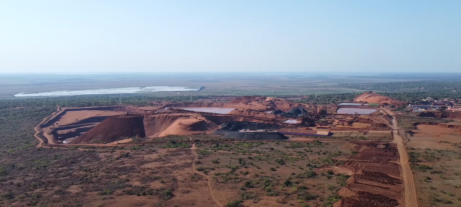 Mil famílias exigem compensações à Dingsheng Minerals pela perda de ...