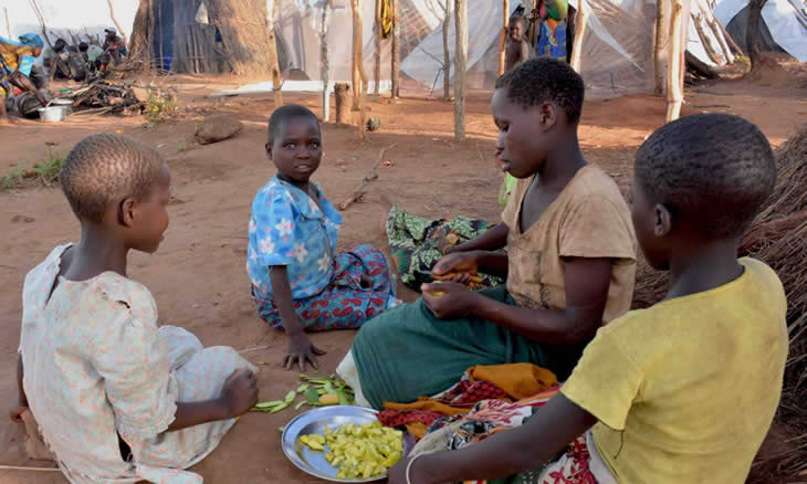 Fome: Mais de 300 mil pessoas serão assistidos este mês - O País - A ... Fome: Mais de 300 mil pessoas serão assistidos este mês - O País - A ...